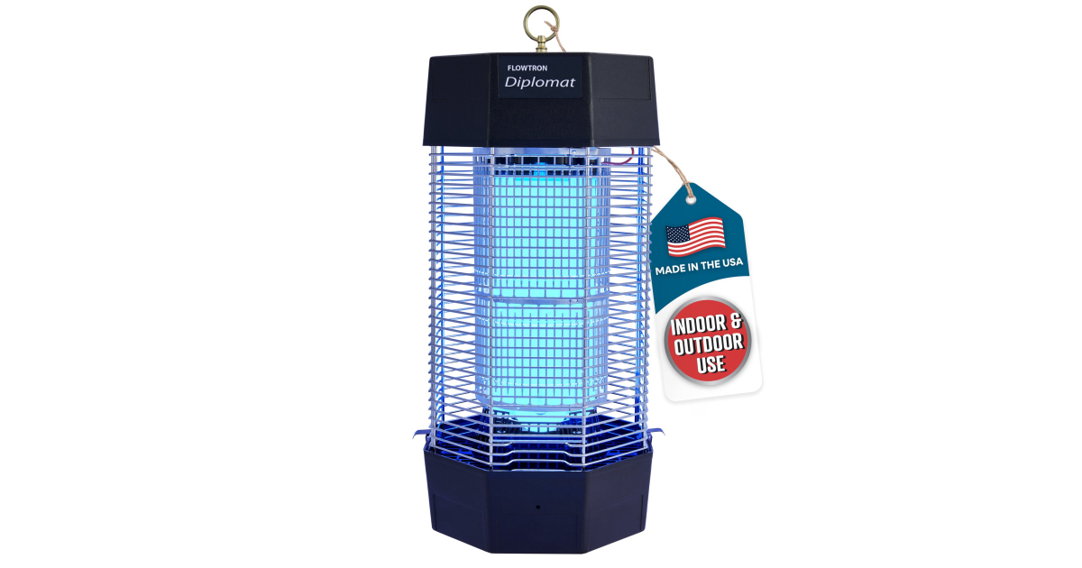 Made In USA | Flowtron 150W Indoor/Outdoor Bug Zapper, 2000 sq.ft / 2 ...