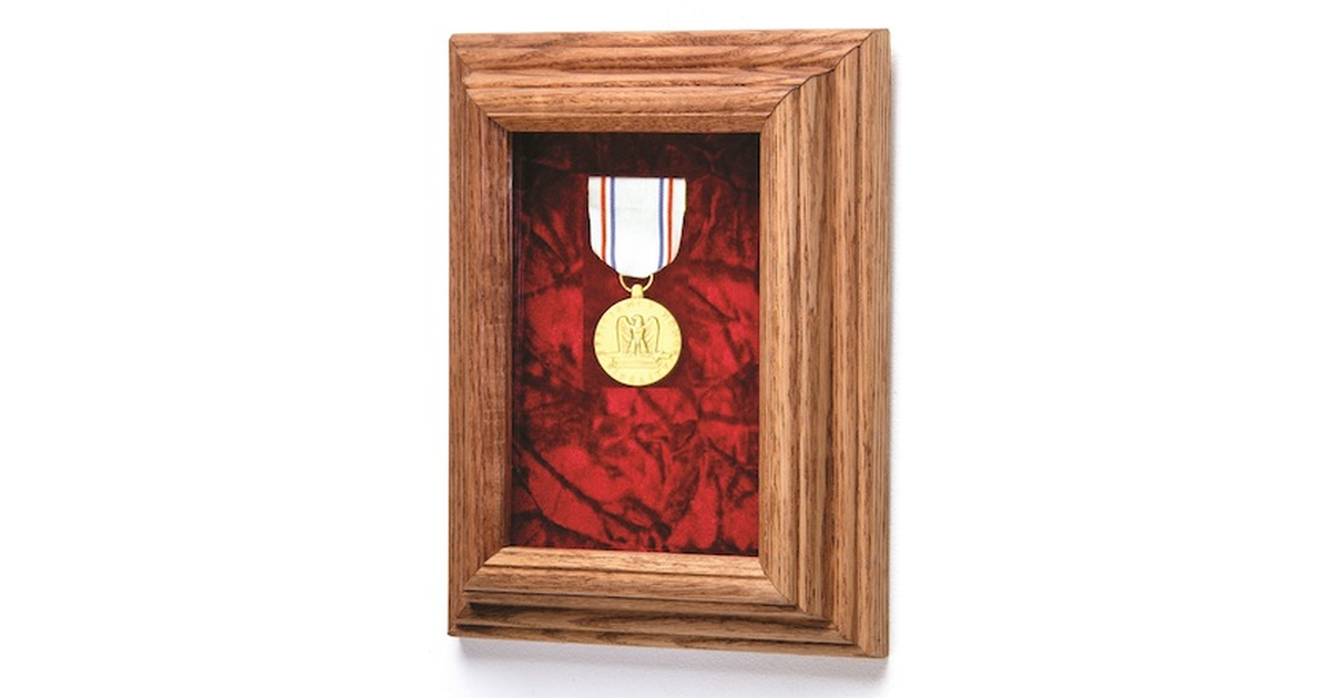 Made In USA | Single Medal Display Case 5x7