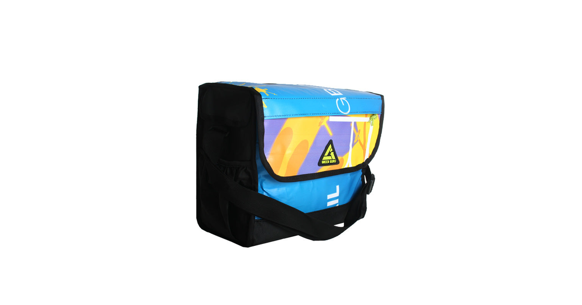 Made In USA | Carbon Cooler 22L Pannier