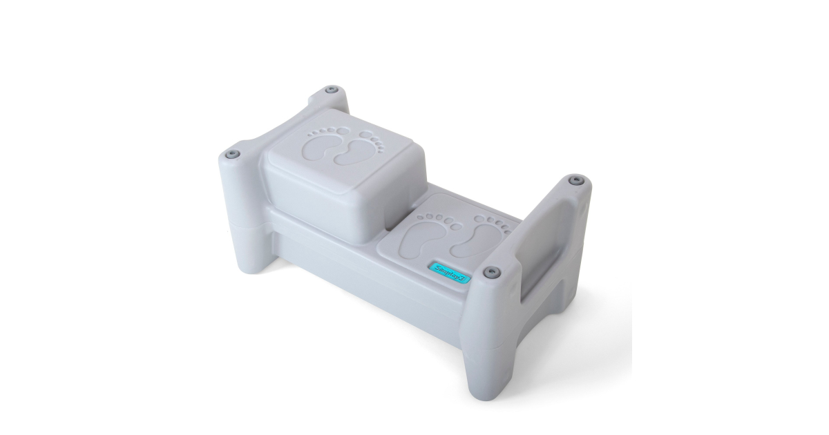 Made In USA | Simplay3 Sibling Stool