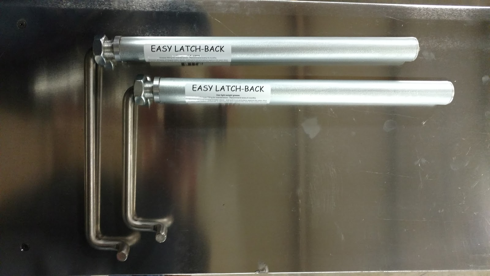 Made In the USA | Easy Latch Back - SDL-1R for Refrigerated Trailers